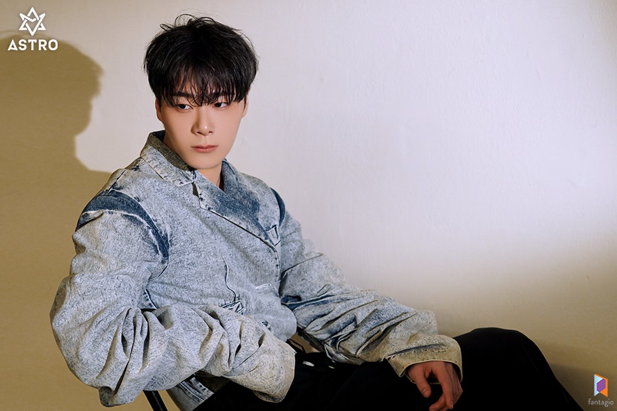 Moonbin: Luz Y Sombra De Una Estrella K-pop